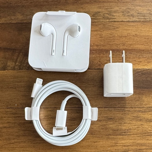 Apple | Cell Phones & Accessories | Apple White Earpods Cord And Block ...
